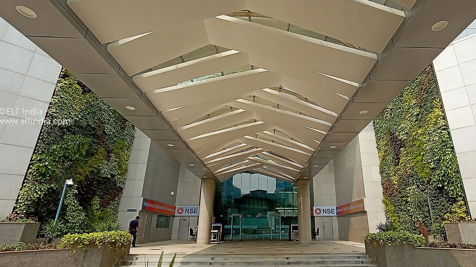 India's Most Innovative Vertical Garden Company | ELT India